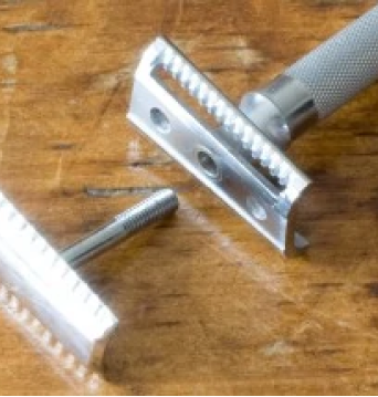 How to Use a Double Edge Razor